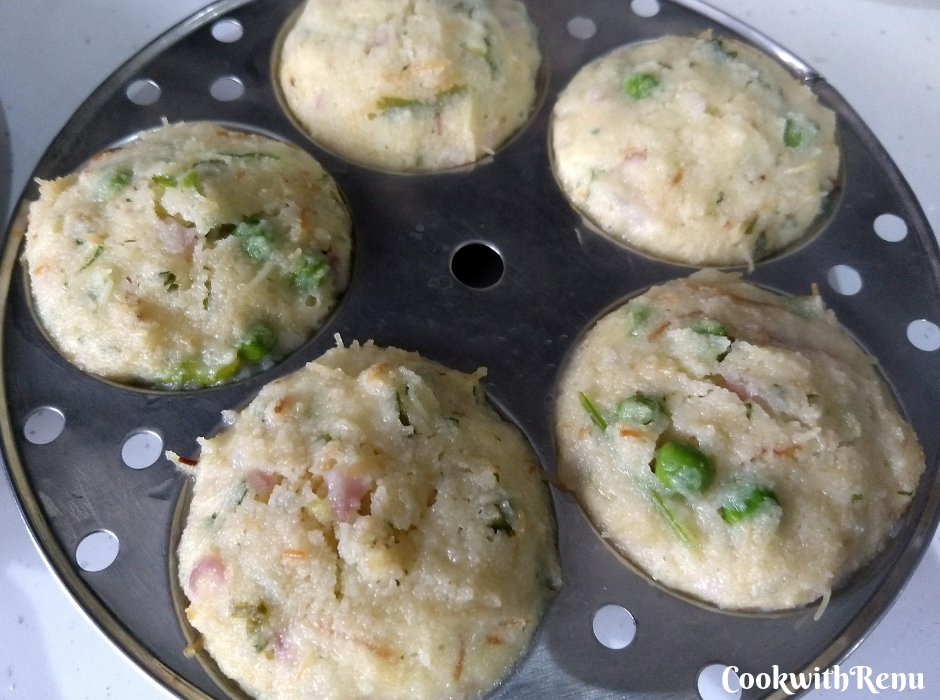 Semolina and Vermicelli Instant Idli (Steamed Cakes) ~ Rava & Sevai ...