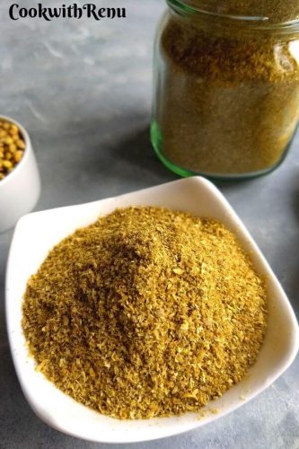 Homemade Coriander Powder (With added spices) - Cook With Renu
