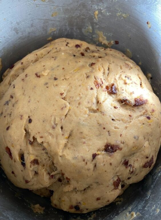 Paska Easter Bread and Muffins - Cook With Renu