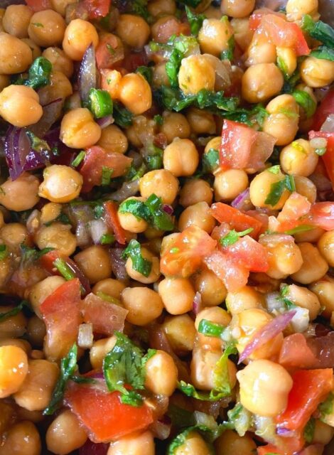 Oil-Free Chickpea Salad (Kabuli Chana Salad) - Cook With Renu