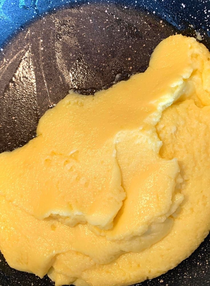 Til Bhugga | Til Khoya ladoo (Using Milk Powder) - Cook With Renu