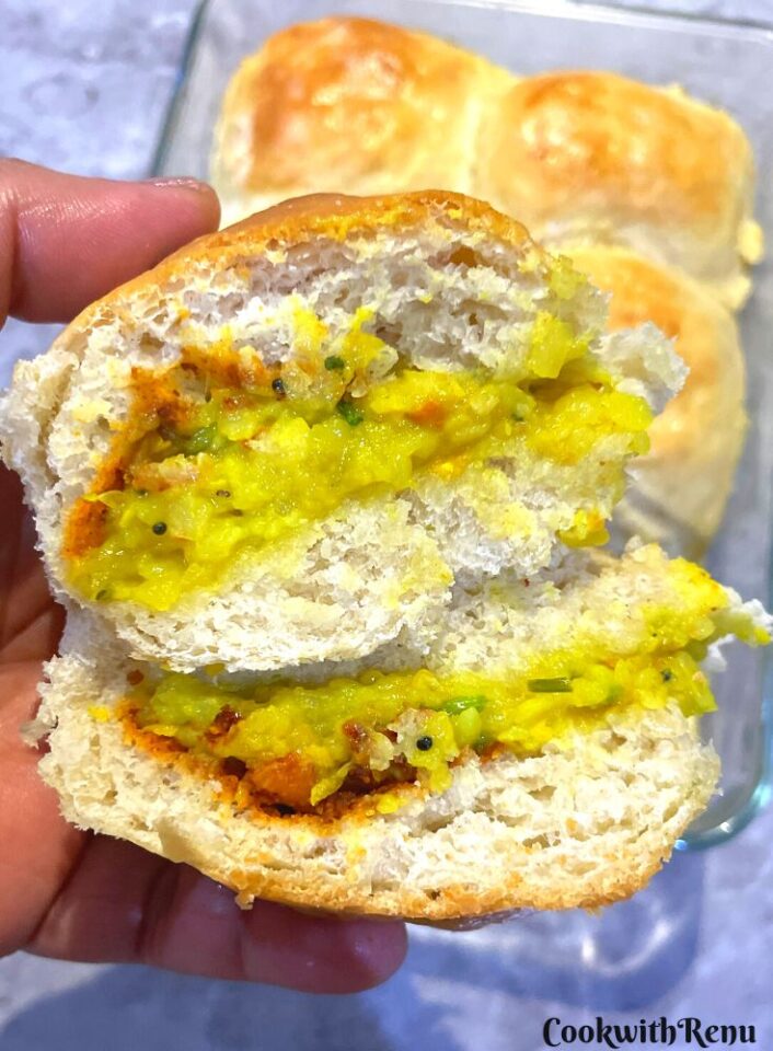 Vegan Baked Vada Pav #Breadbakers - Cook With Renu
