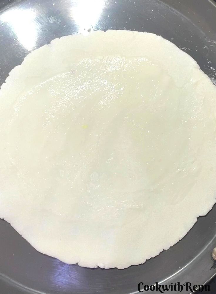 Rice Bhakri | Tandalachi Bhakri | Rice Flour Bhakri - Cook With Renu