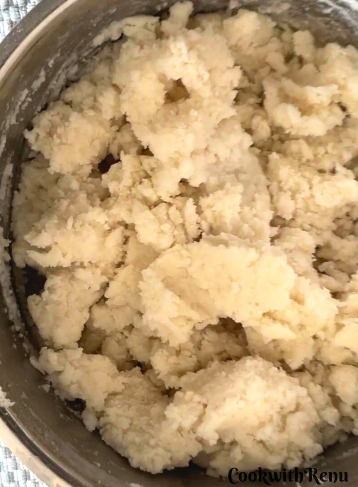 Rice Bhakri | Tandalachi Bhakri | Rice Flour Bhakri - Cook With Renu