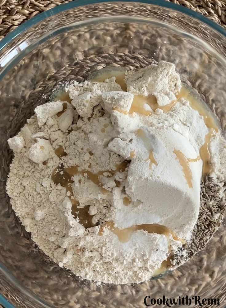 Poori (How to make crispy fluffy puri?) - Cook With Renu