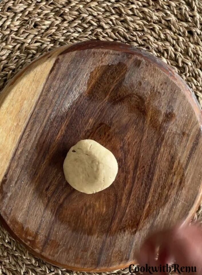 Poori (How to make crispy fluffy puri?) - Cook With Renu