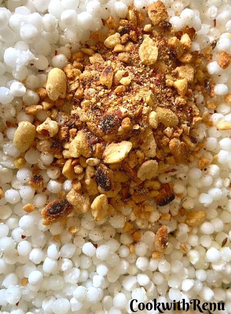 Sabudana Khichdi (Fluffy and Non-Sticky) - Cook With Renu