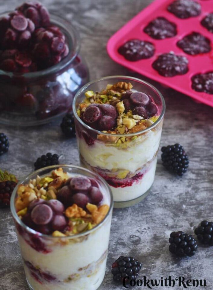 How To Freeze Berries - Cook With Renu