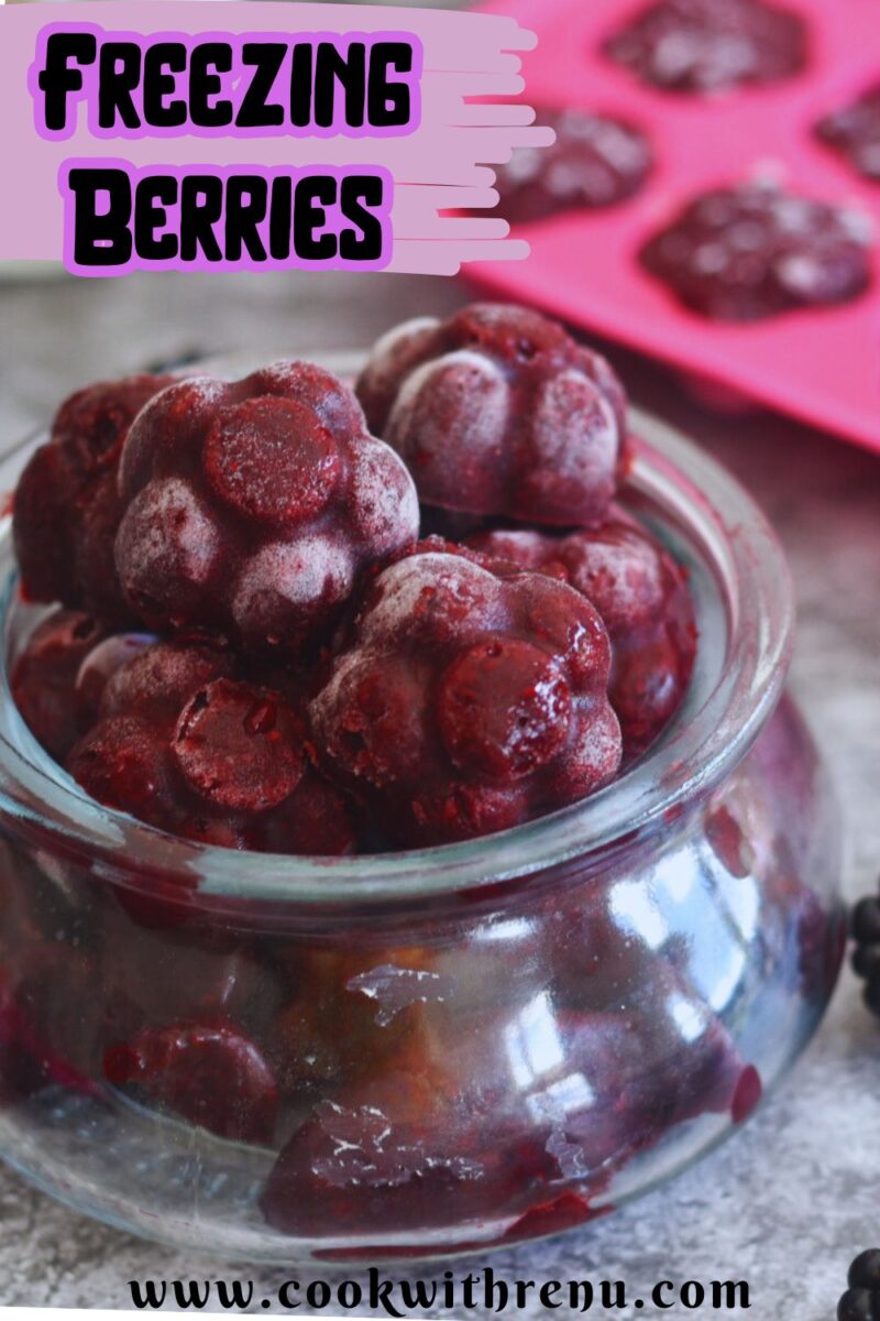 How To Freeze Berries - Cook With Renu